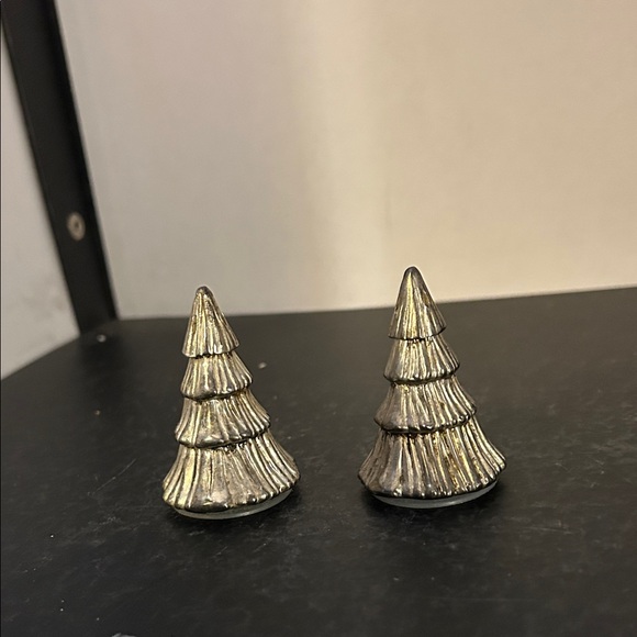Accents | Silver Plated Zinc Christmas Tree Salt And Pepper Shaker Set ...